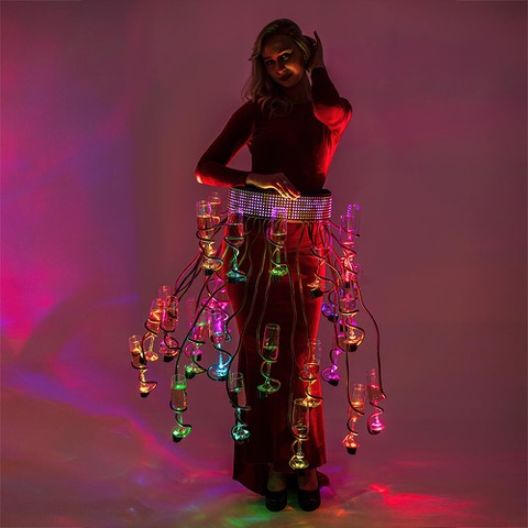 Digital LED Strolling Lady - Light Up Your Event | Artists & More