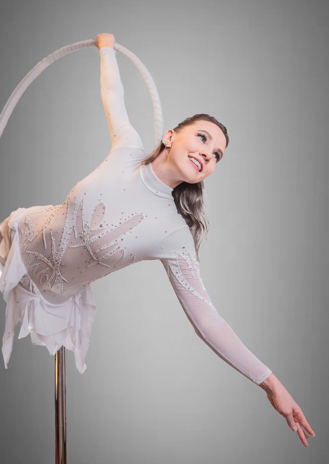 Lollipop Pole Show: Dazzling Acrobatics | Artists & More