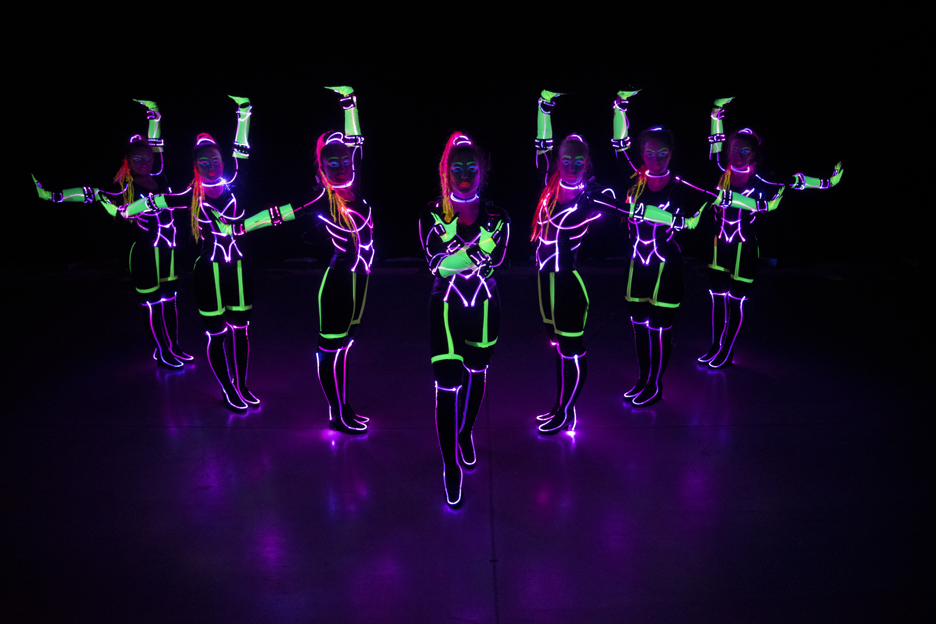 The UV Show Girls | Striking Glow Performance | Artists & More