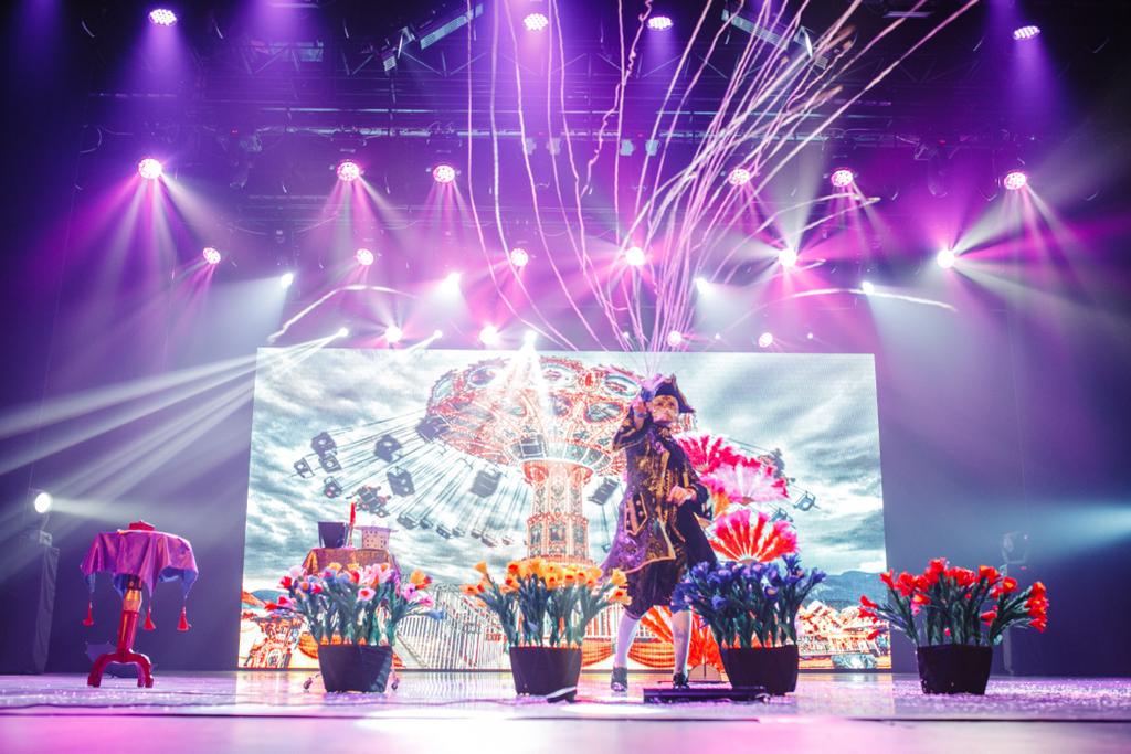 Mega Magic Illusion Show | Christmas Events | Artists & More